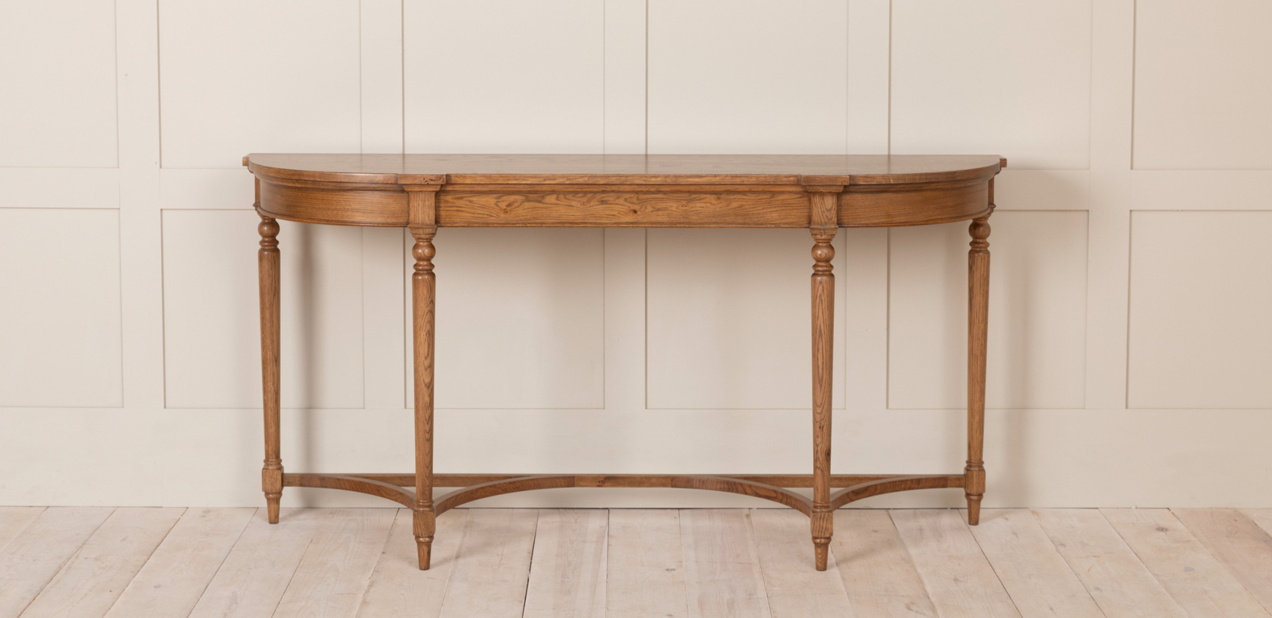 Canadian Project | Bespoke Project by Titchmarsh & Goodwin